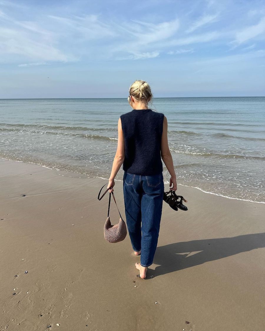 Friday Slipover – PetiteKnit