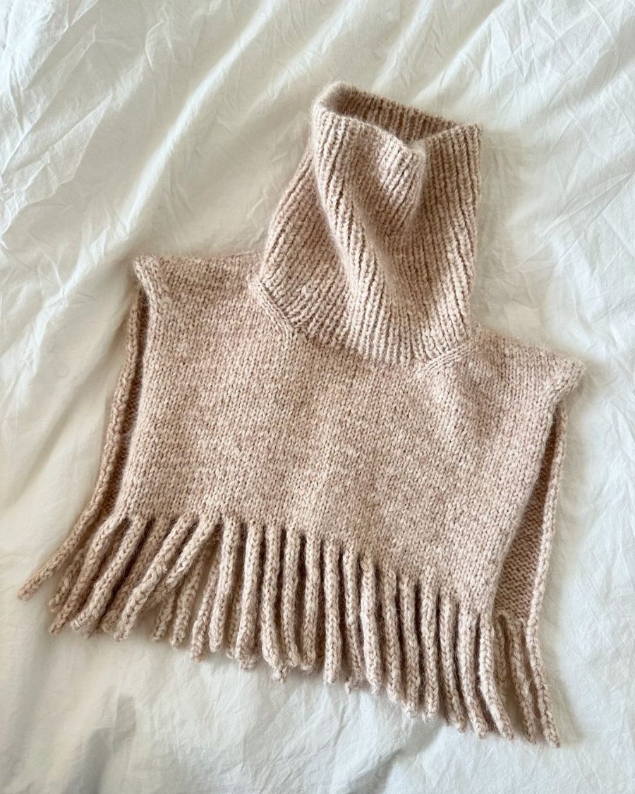 Nora Neck – PetiteKnit