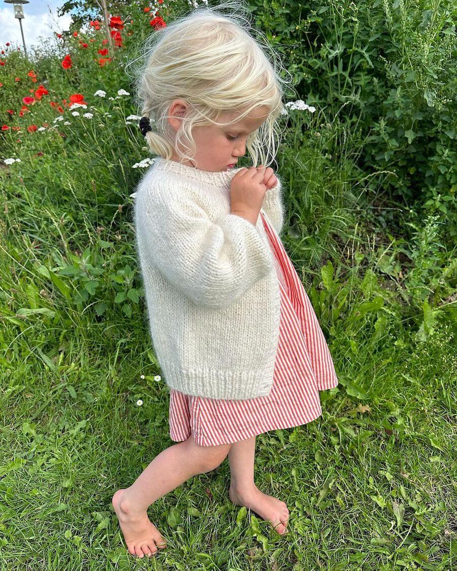 Novice Cardigan Mini - Chunky Edition – PetiteKnit