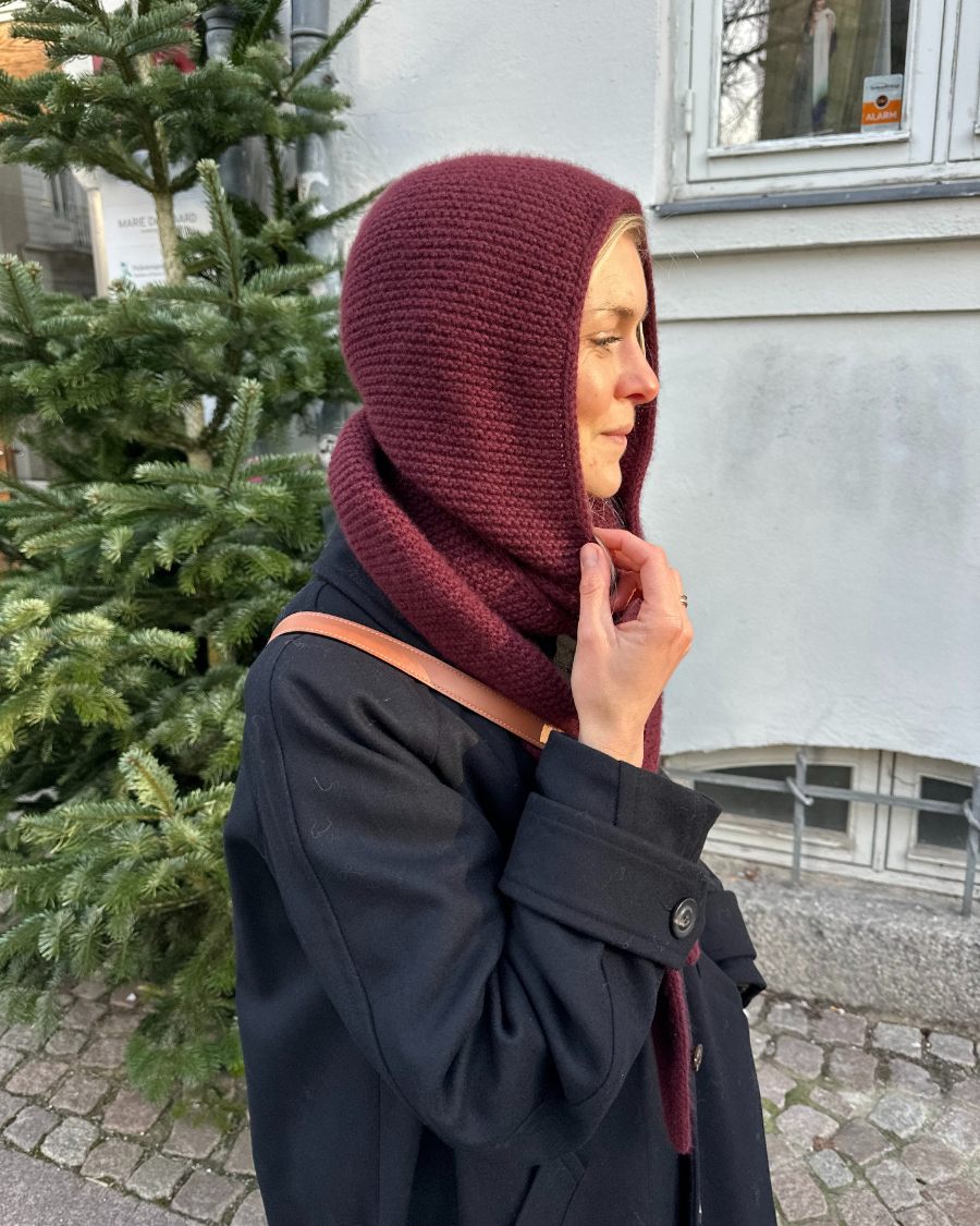 Sophie Hood – PetiteKnit