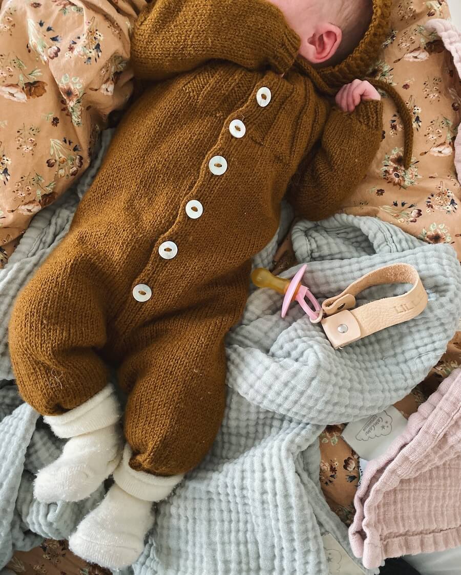 Sunday Suit – PetiteKnit